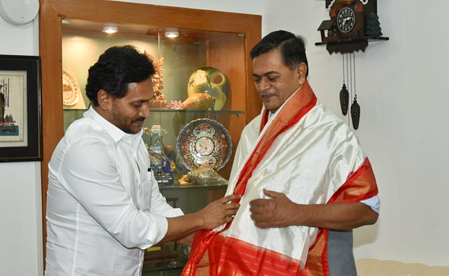 AP CM YS Jagan Delhi Tour: కేంద్ర మంత్రులతో సీఎం జగన్‌ (ఫొటోలు) | Andhra Pradesh Chief Minister ...